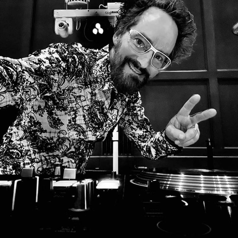 Phoenix Wedding & Event DJ | Ray the DJ Arizona